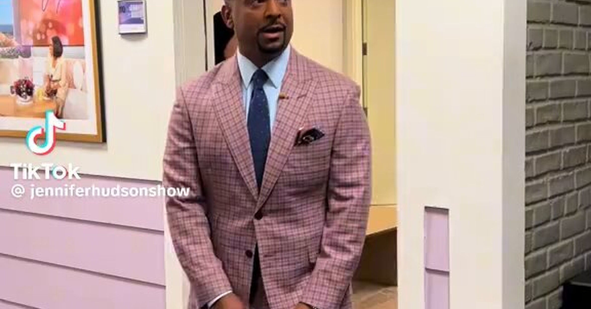 VEF > Visto en las Redes > Lo de Carlton es otro rollo, por @MaxTena1