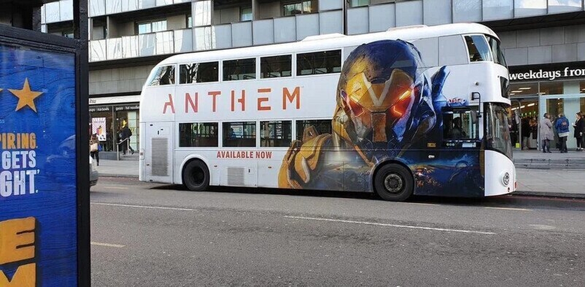 Seguro que está un buen rato esperando gente y luego ni arranca