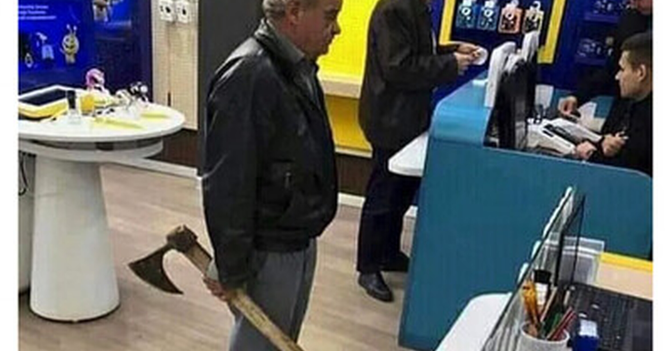 Cuánto cabrón / Cliente insatisfecho