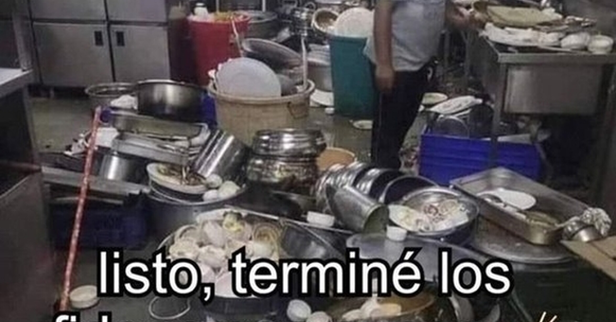 ¡Cuánta razón! / Mucha olla para poca comida