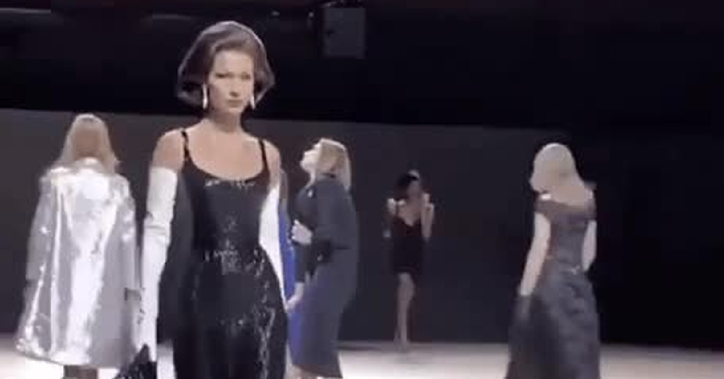 ¡Vaya GIF! / El tipo de pasarela que no me perdería por nada del mundo