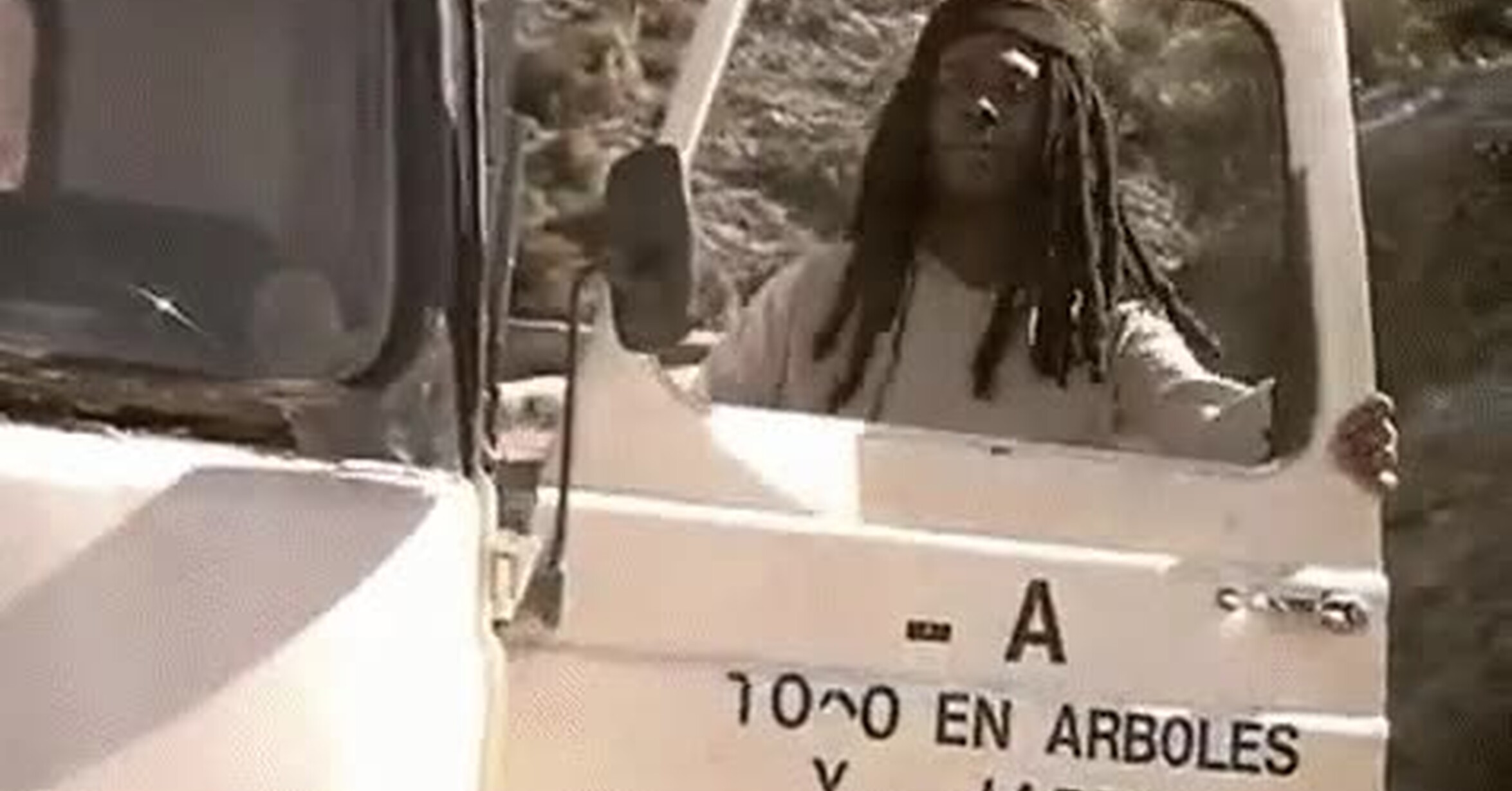 ¡Vaya GIF! / Siempre acuérdate de ayudar a los que lo necesitan