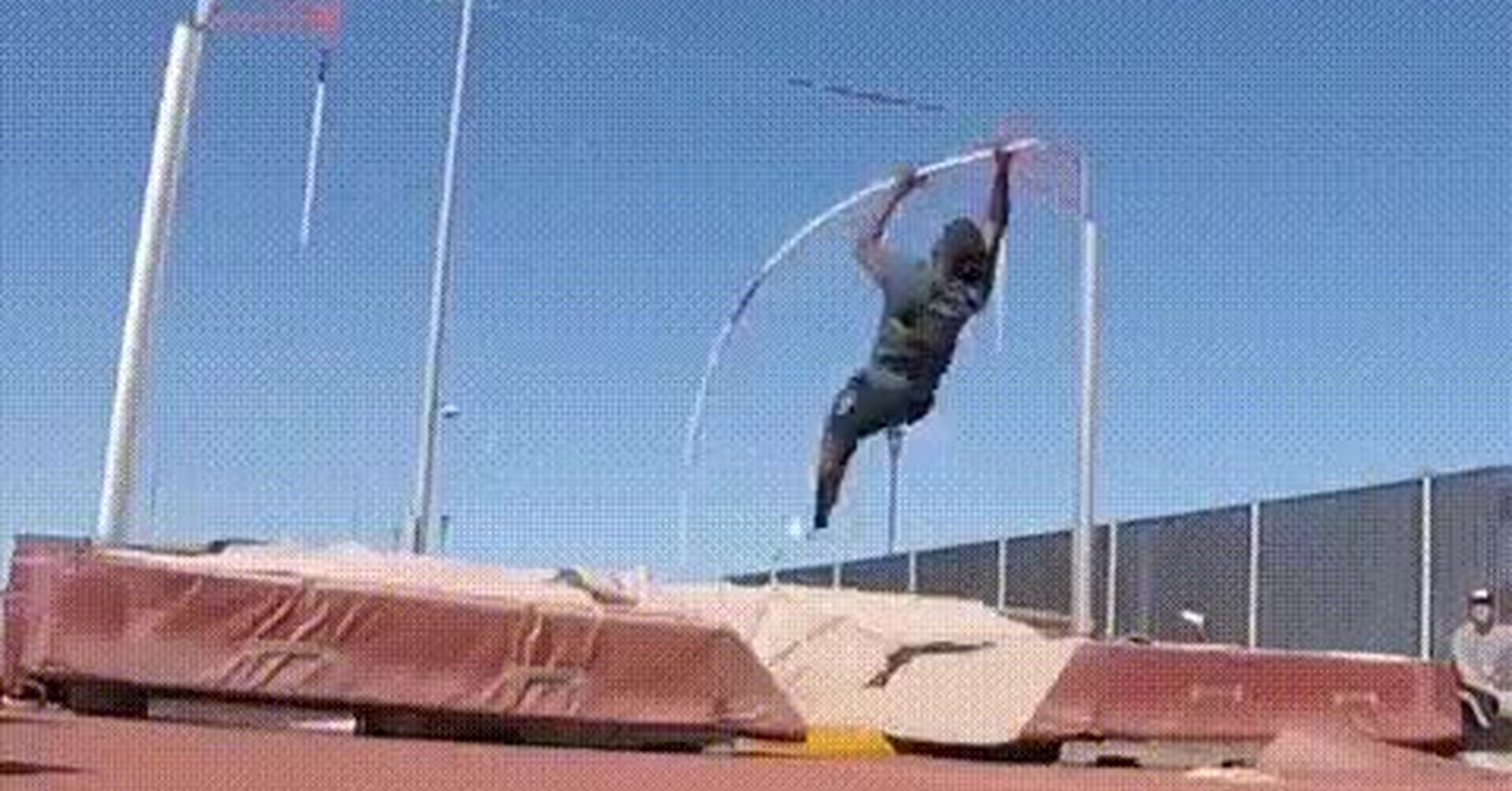 ¡Vaya GIF! / Este salto representa lo que ha sido 2020