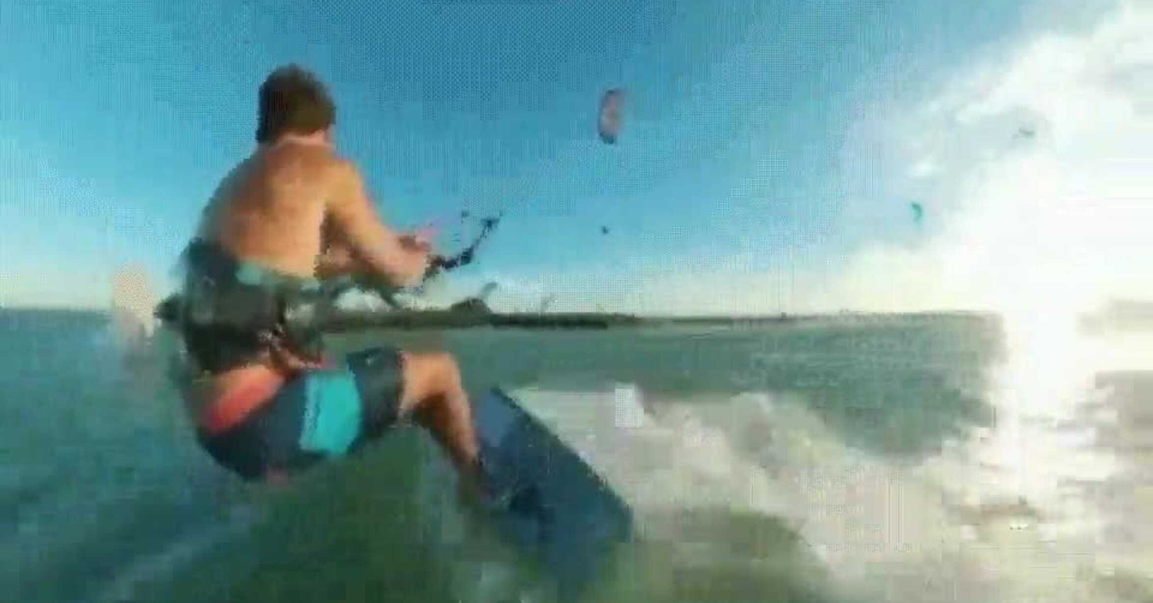 ¡Vaya GIF! / Saltando por encima de una isla con solo un salto