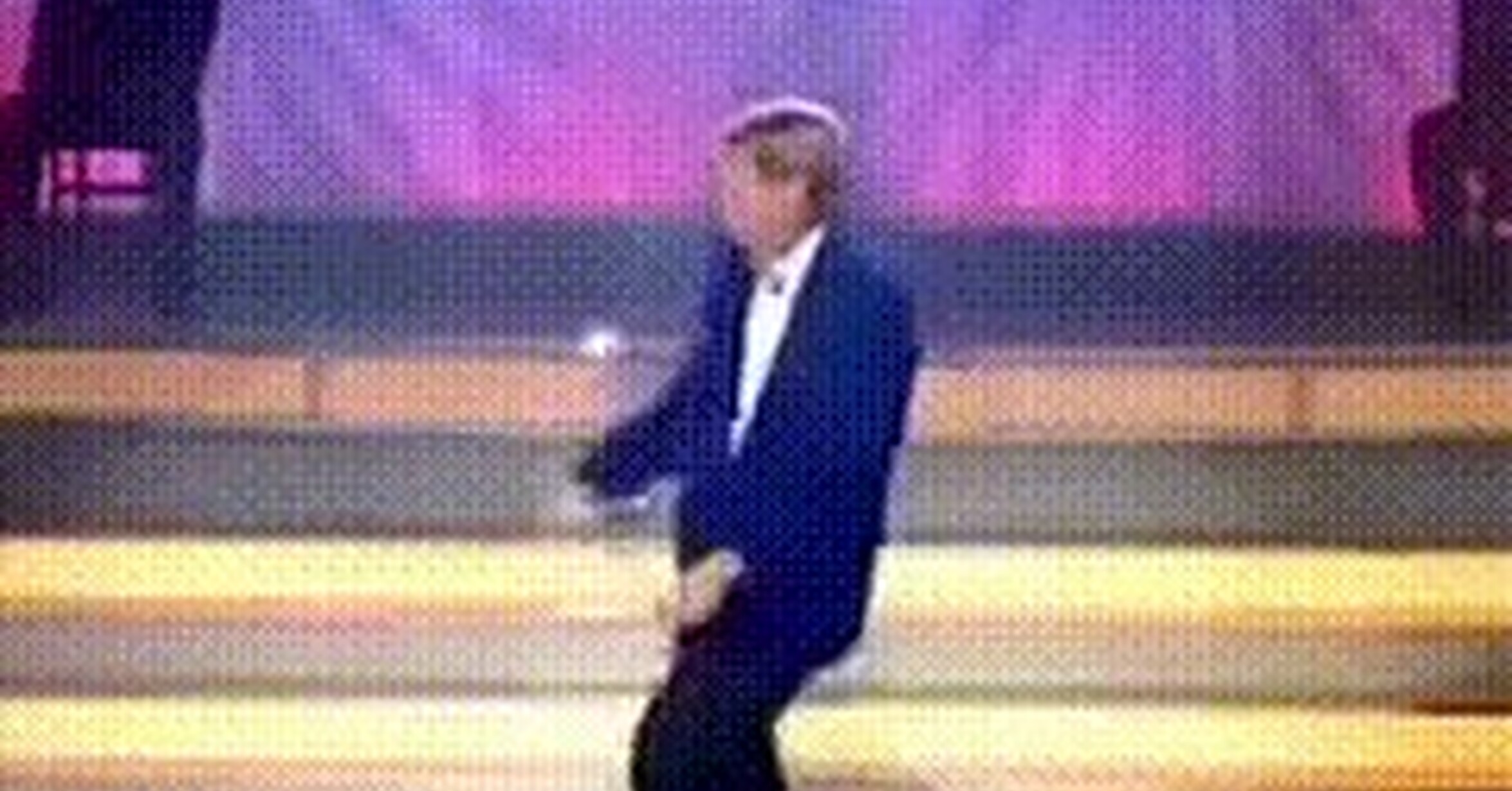 ¡Vaya GIF! / Una habilidad increíble con los malabares