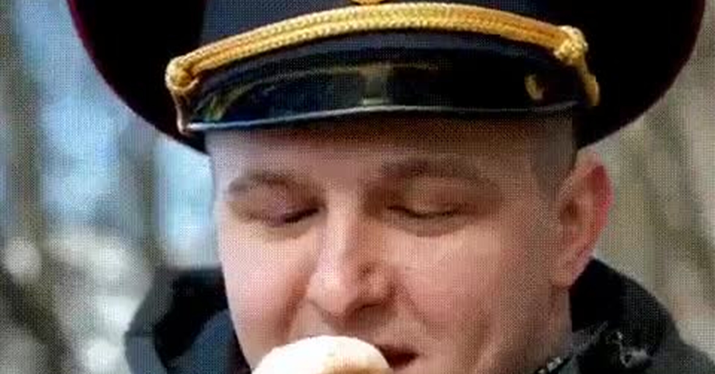 ¡Vaya GIF! / El peligro de ligar mientras comes helado