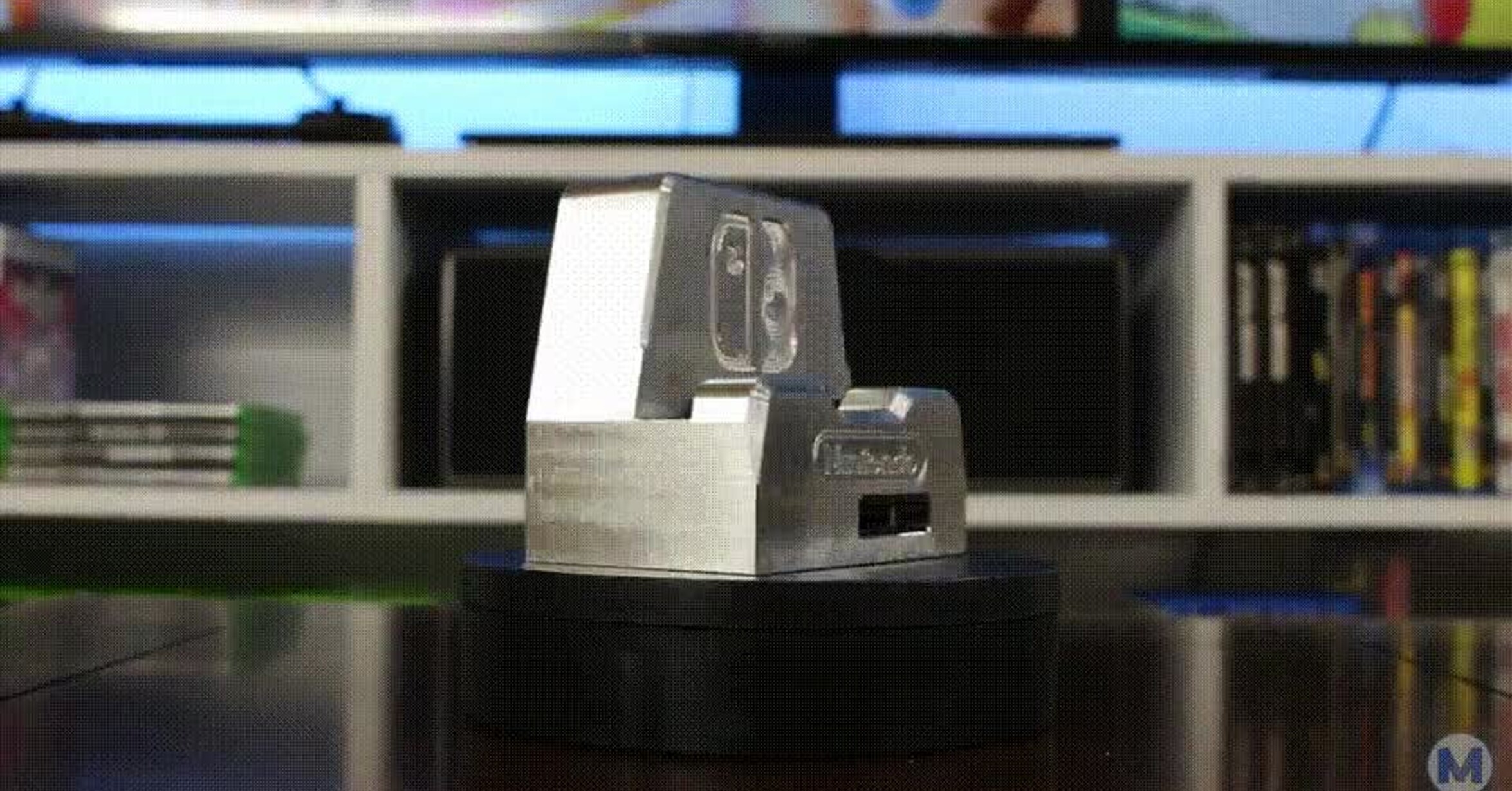 ¡Vaya GIF! / Una versión custom del Switch Dock creada con aluminio
