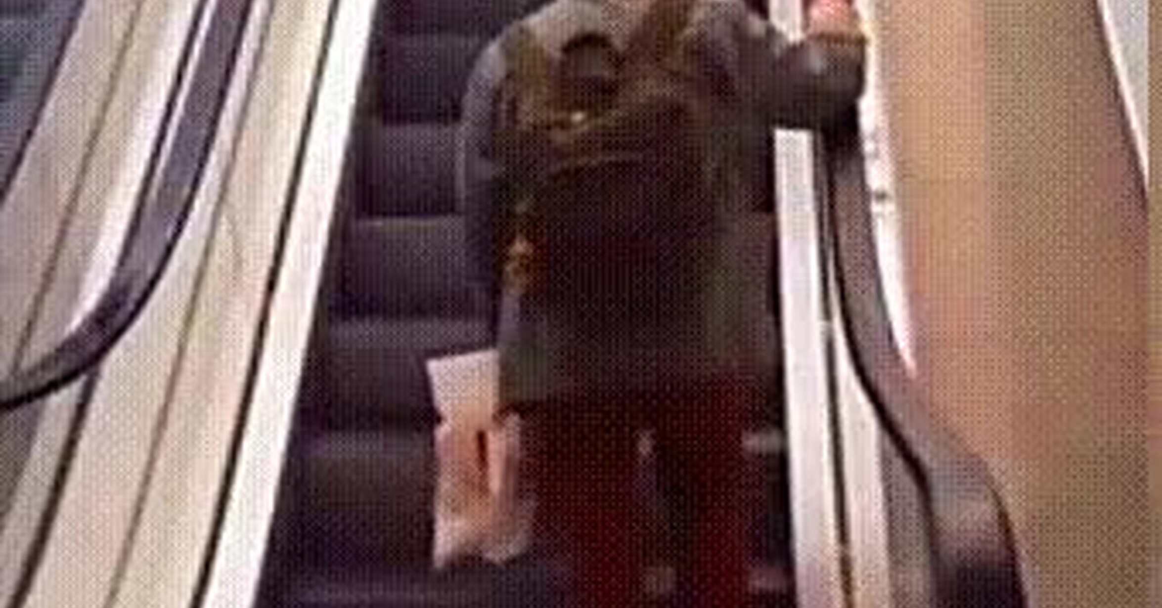 ¡Vaya GIF! / Lo raro es que no se de cuenta