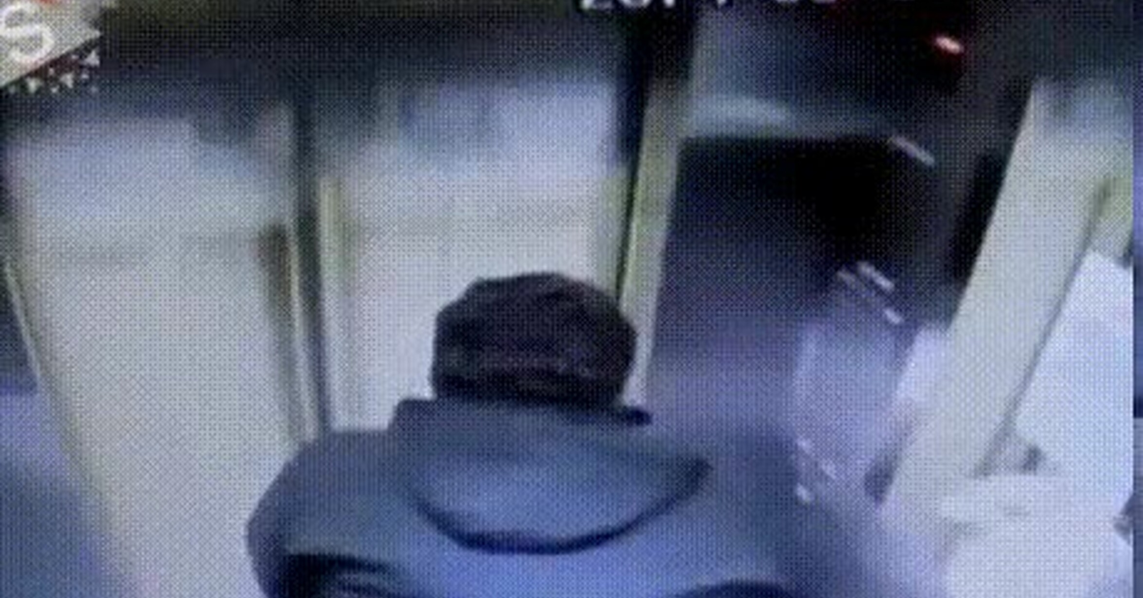 ¡Vaya GIF! / Miedo máximo: ascensor sube 31 pisos en 15 segundos por un ...