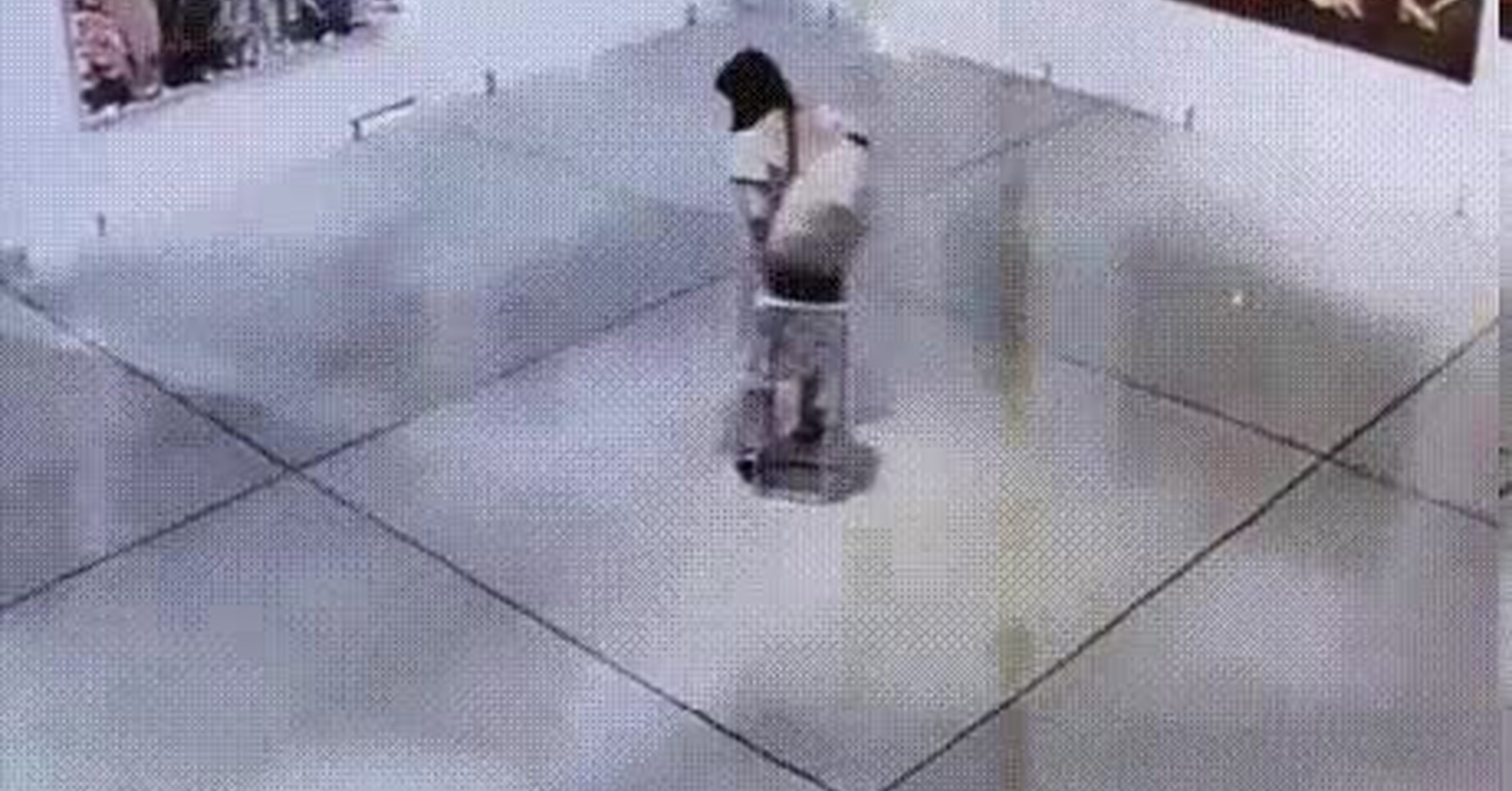¡Vaya GIF! / Presta atención a tu alrededor en los museos