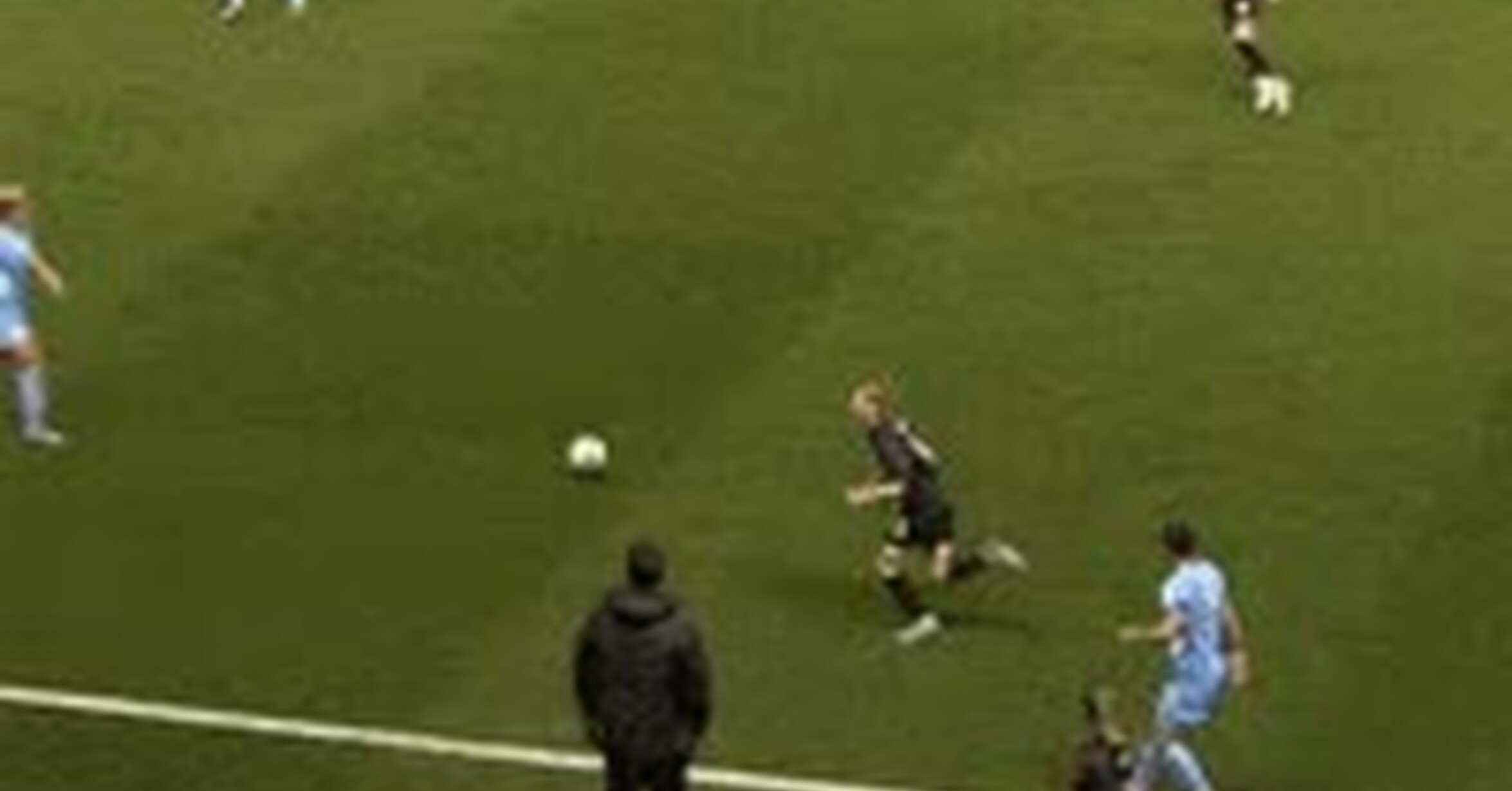 ¡Vaya GIF! / Menudo control del balón por parte de Hemp