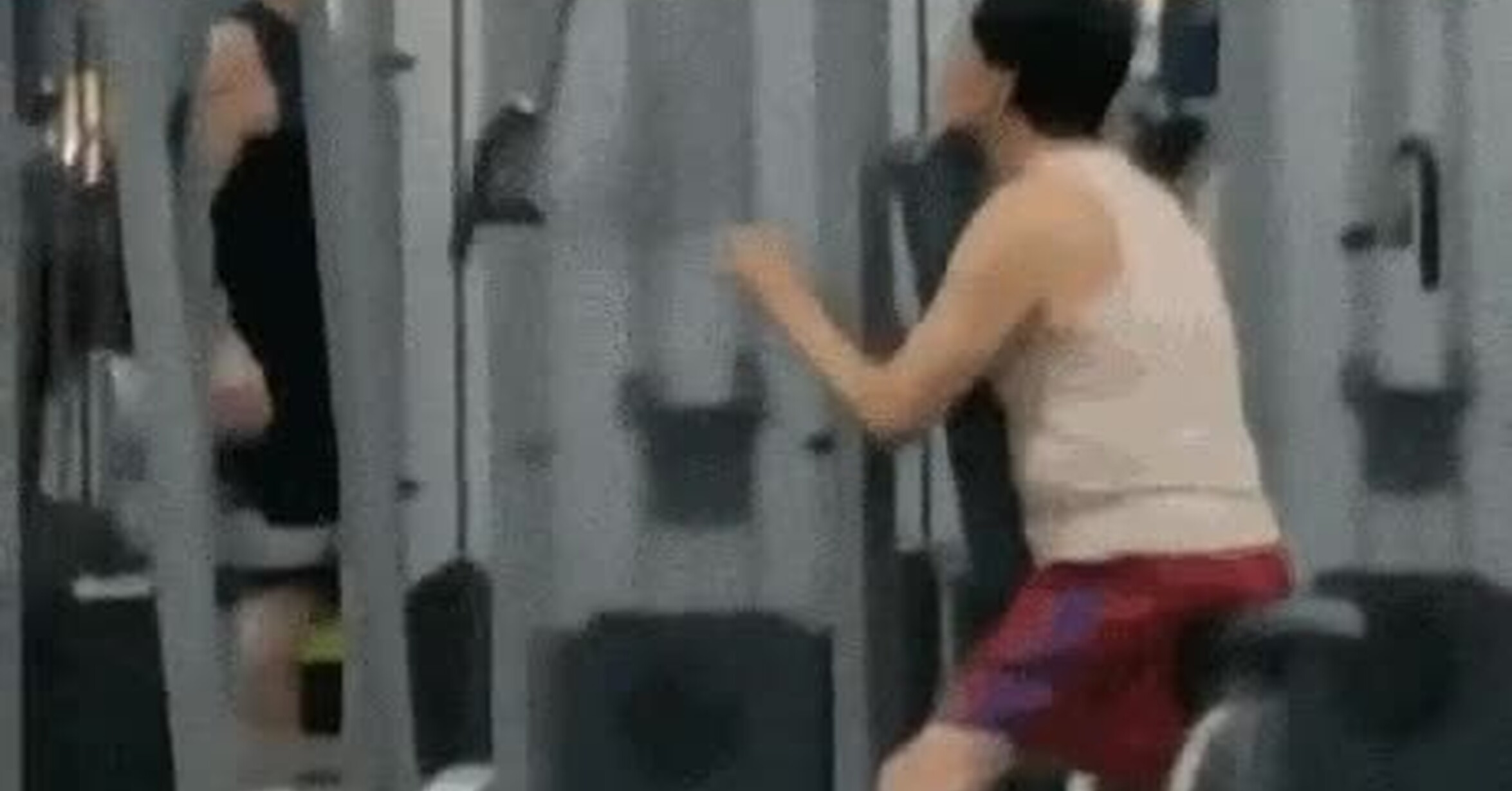 ¡Vaya GIF! / Entrenando duro en el gimnasio