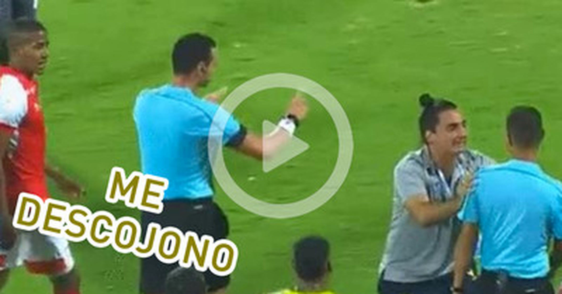 [ MEMEDEPORTES ] En Colombia el árbitro pidió asistencia del VAR al ...