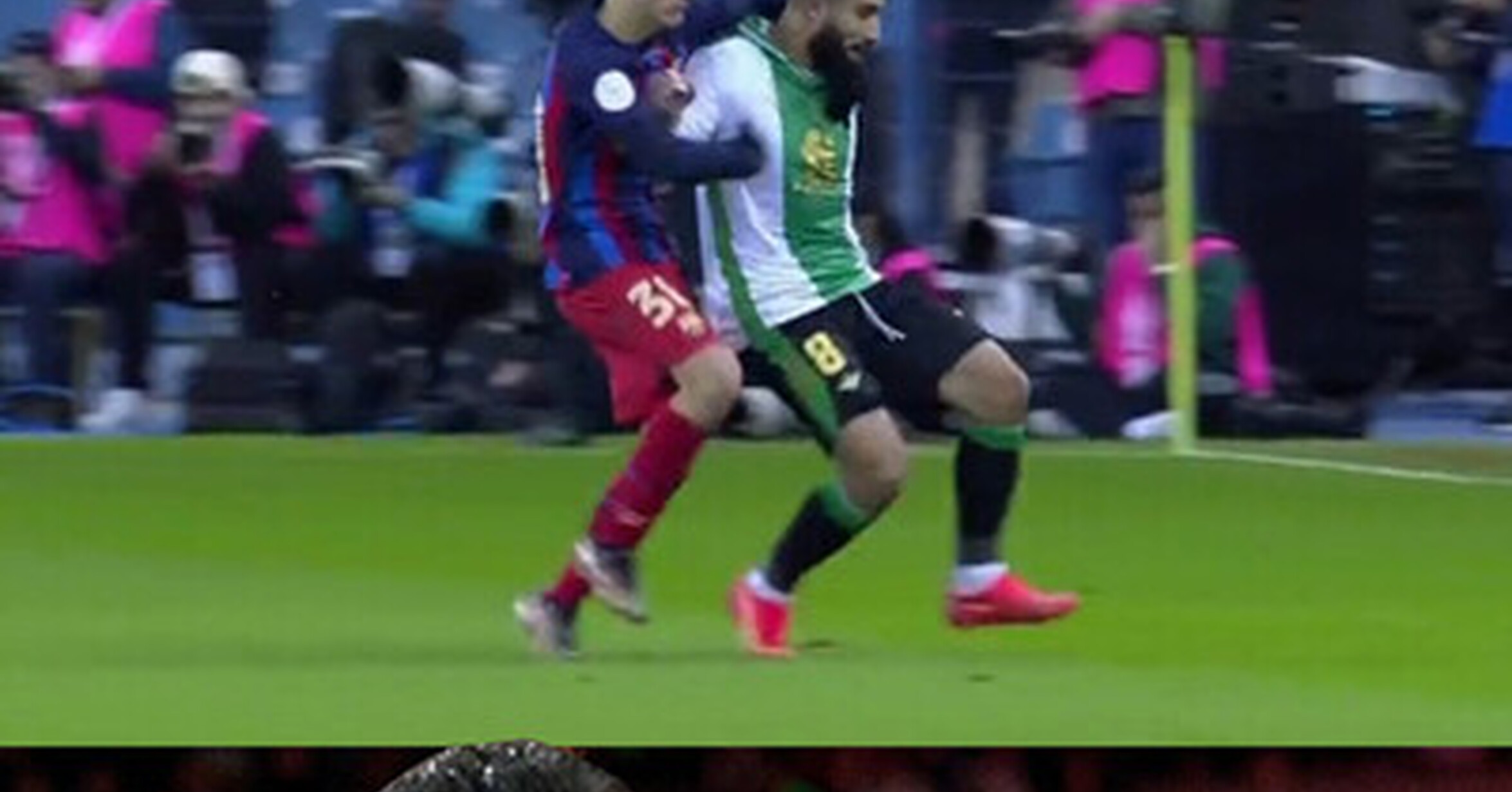 [ MEMEDEPORTES ] El Barça, campeón de Pressing Catch