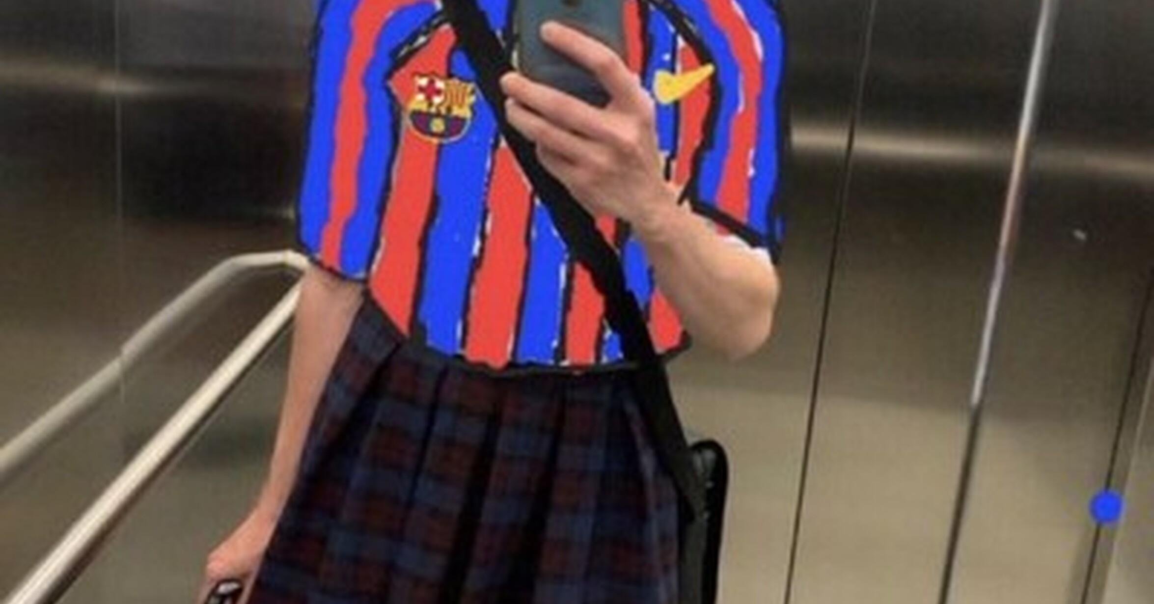 [ MEMEDEPORTES ] "Hay viene un partido importante, actúa normal."