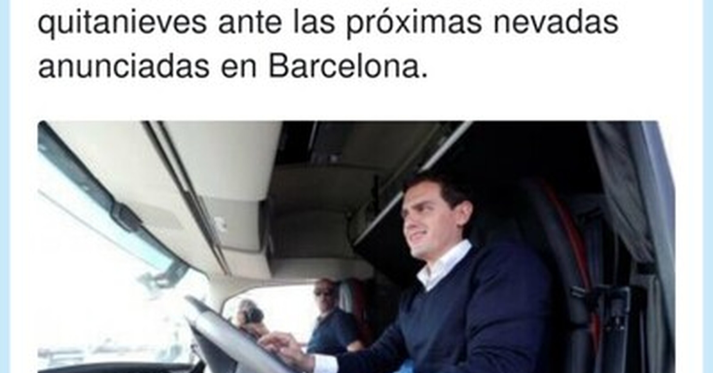 VEF > Visto en las Redes > Se le ve feliz, por @TirodeGraciah