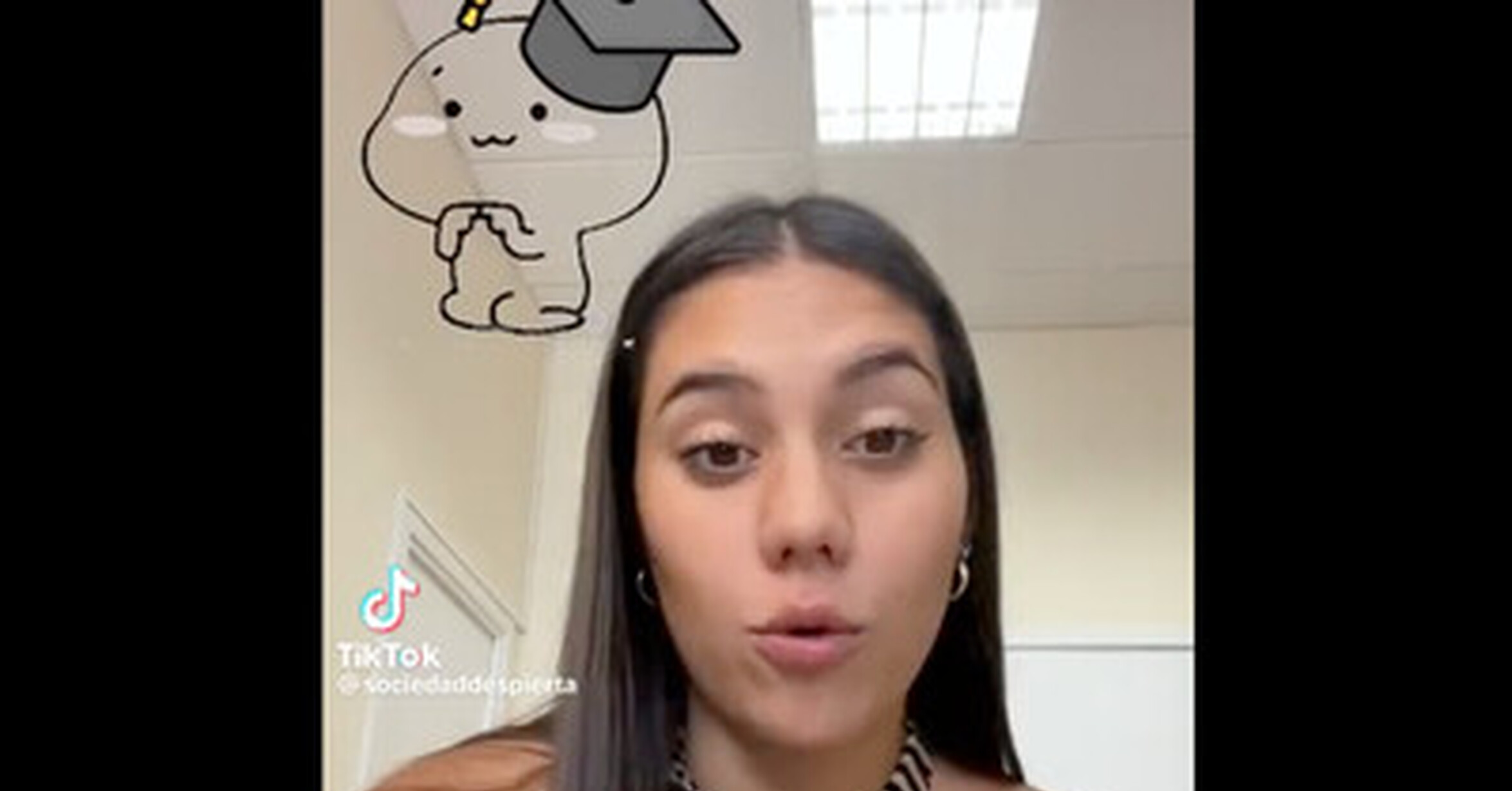 VEF > Visto en las Redes > Estudiante de ciencias políticas comenta que si dijera lo mismo que ...