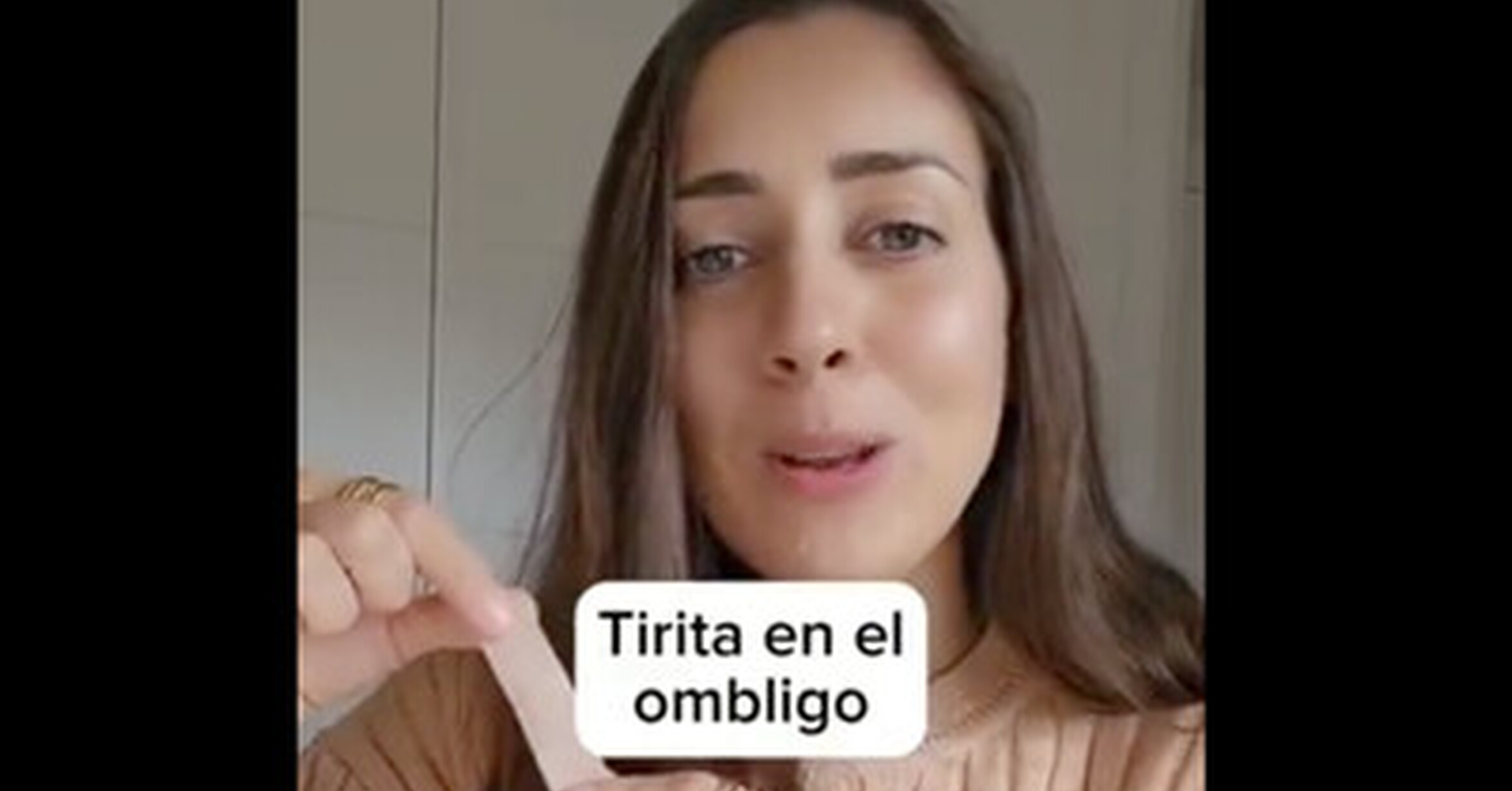 VEF > Visto en las Redes > Chica explica por qué se pone una tirita en ...