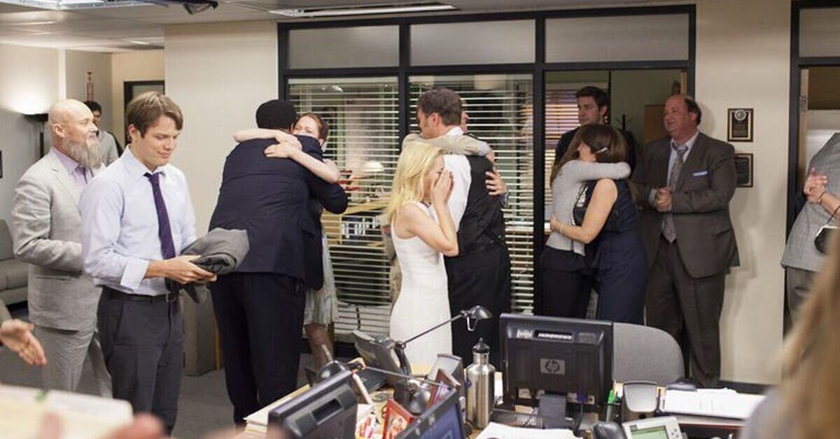 La fotografía del cast de THE OFFICE llorando tras rodar la última ...
